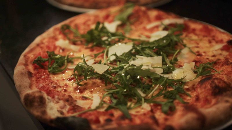 Holzofen Pizzeria am Seewoog | Italienisch in Ramstein-Miesenbach